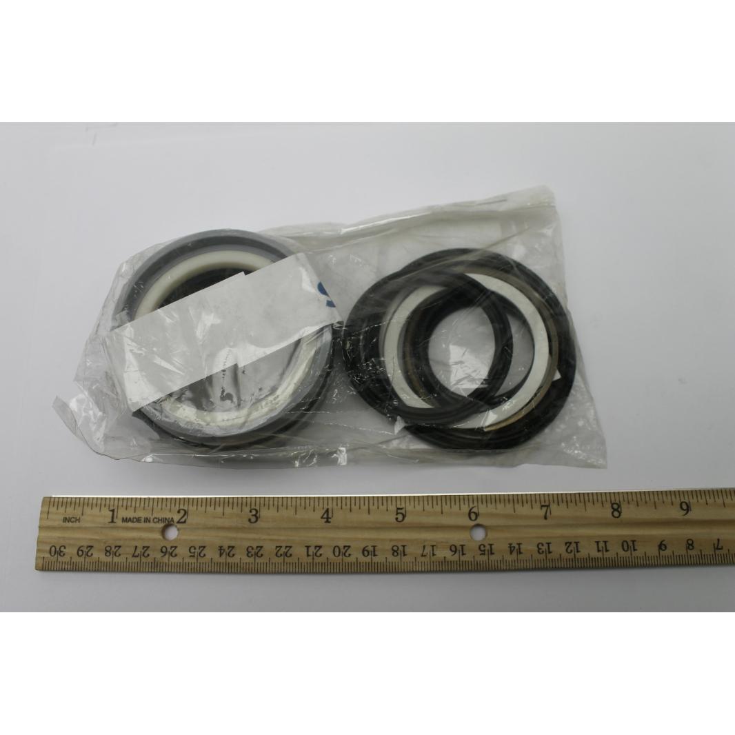 Genie Part # 226381, 226381GT - SEAL KIT, OUTRIGGER (131428)