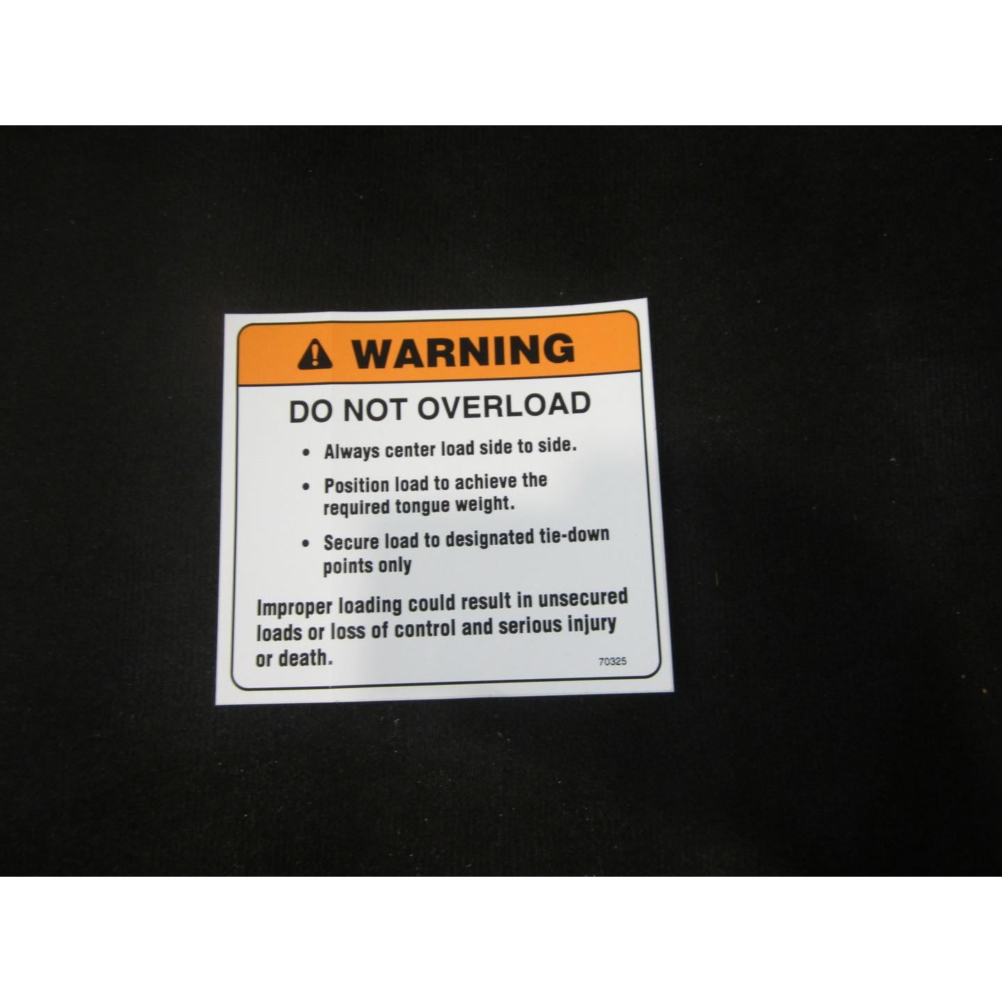 JLG Part # 70325 - DECAL-DO NOT OVERLOAD