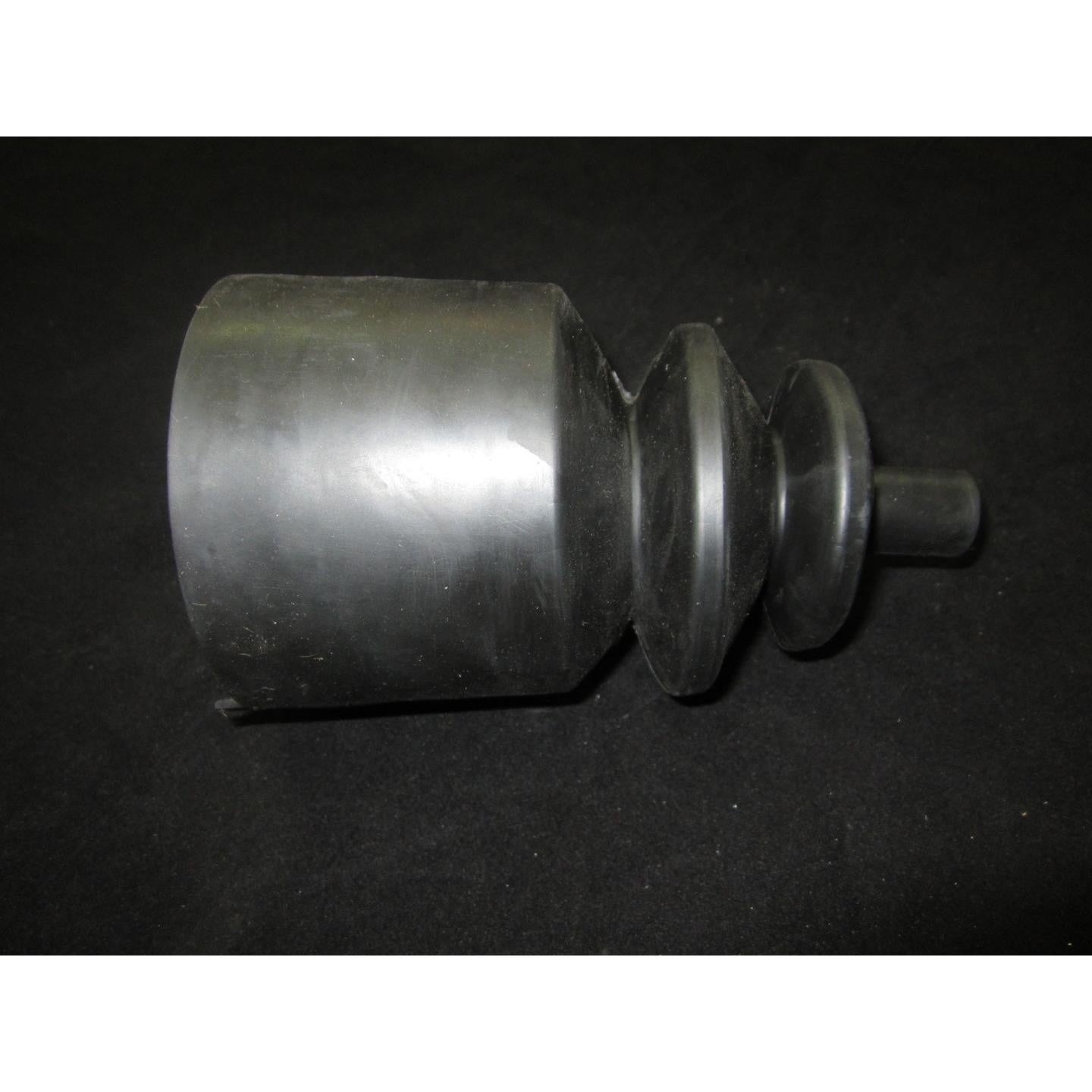 JLG Part # 8160419 - BOOT DUST